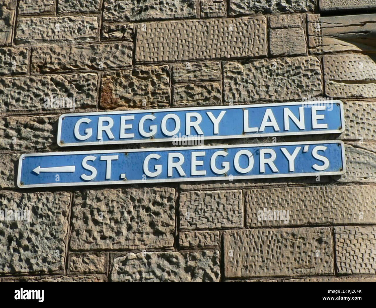 Street sign on wall Stock Photo - Alamy