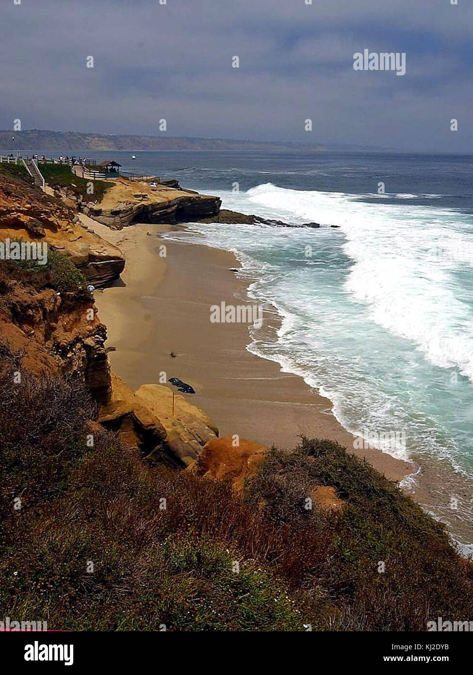 Beaches ocean cliffs La Jolla Stock Photo - Alamy