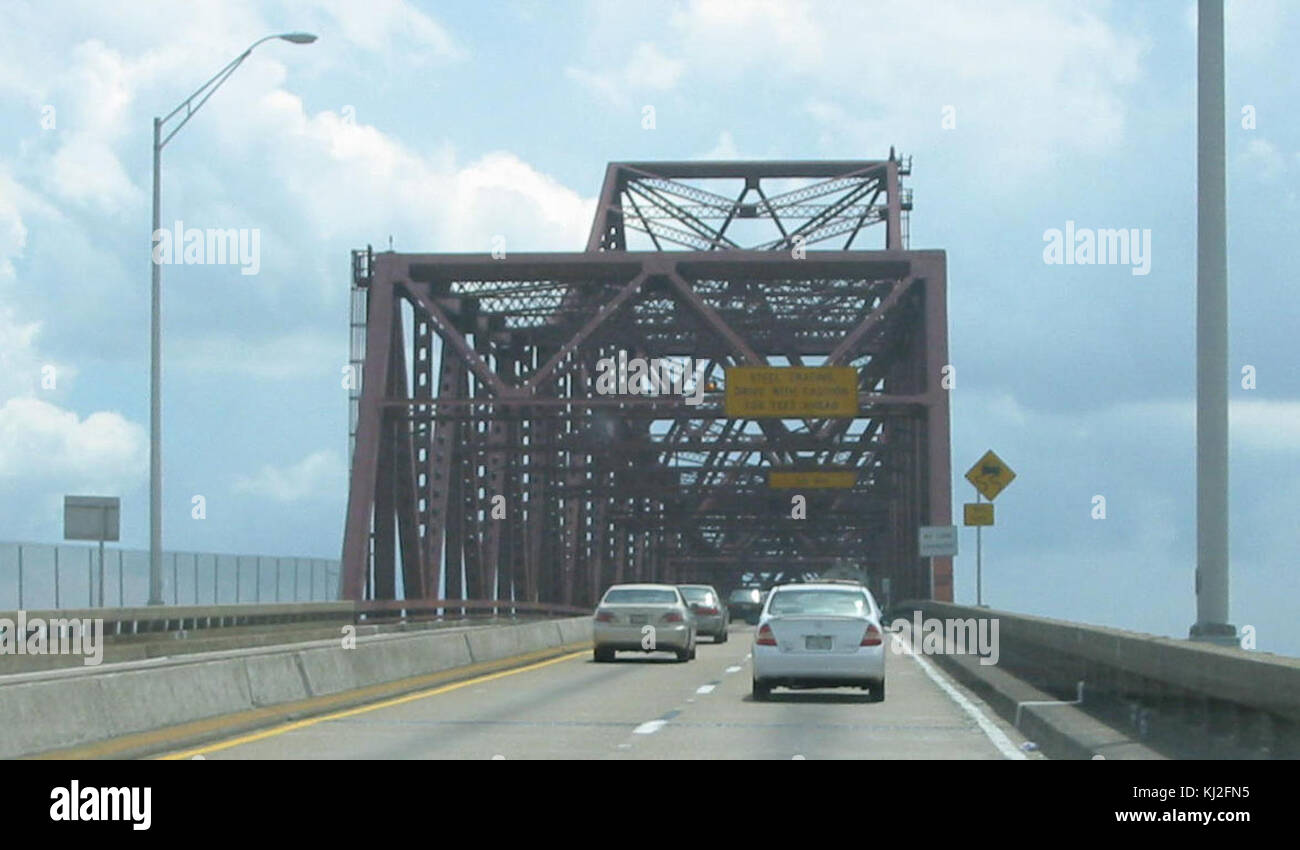 American truss bridges hi-res stock photography and images - Alamy