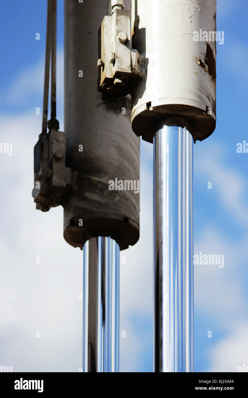Hydraulic piston hi-res stock photography and images - Alamy
