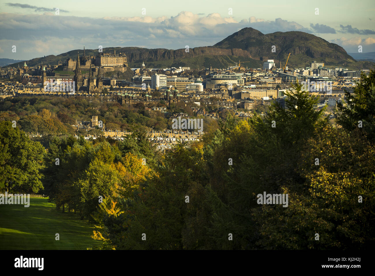 Autumn colours come to Edinburgh with a view of Edinburgh Castle from ...