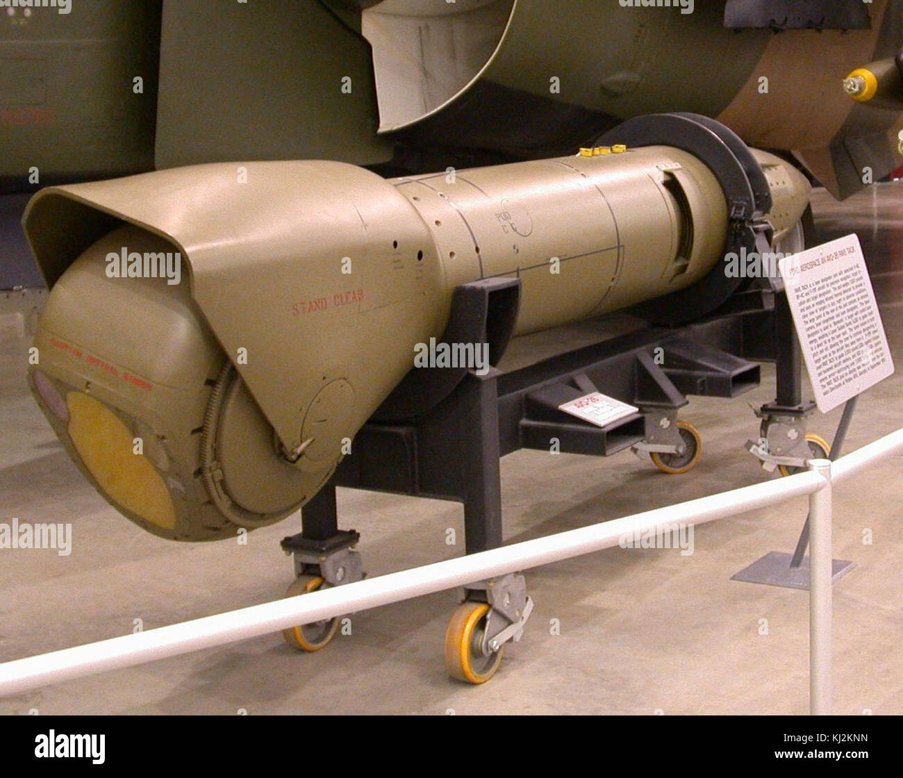 Pave tack hi-res stock photography and images - Alamy