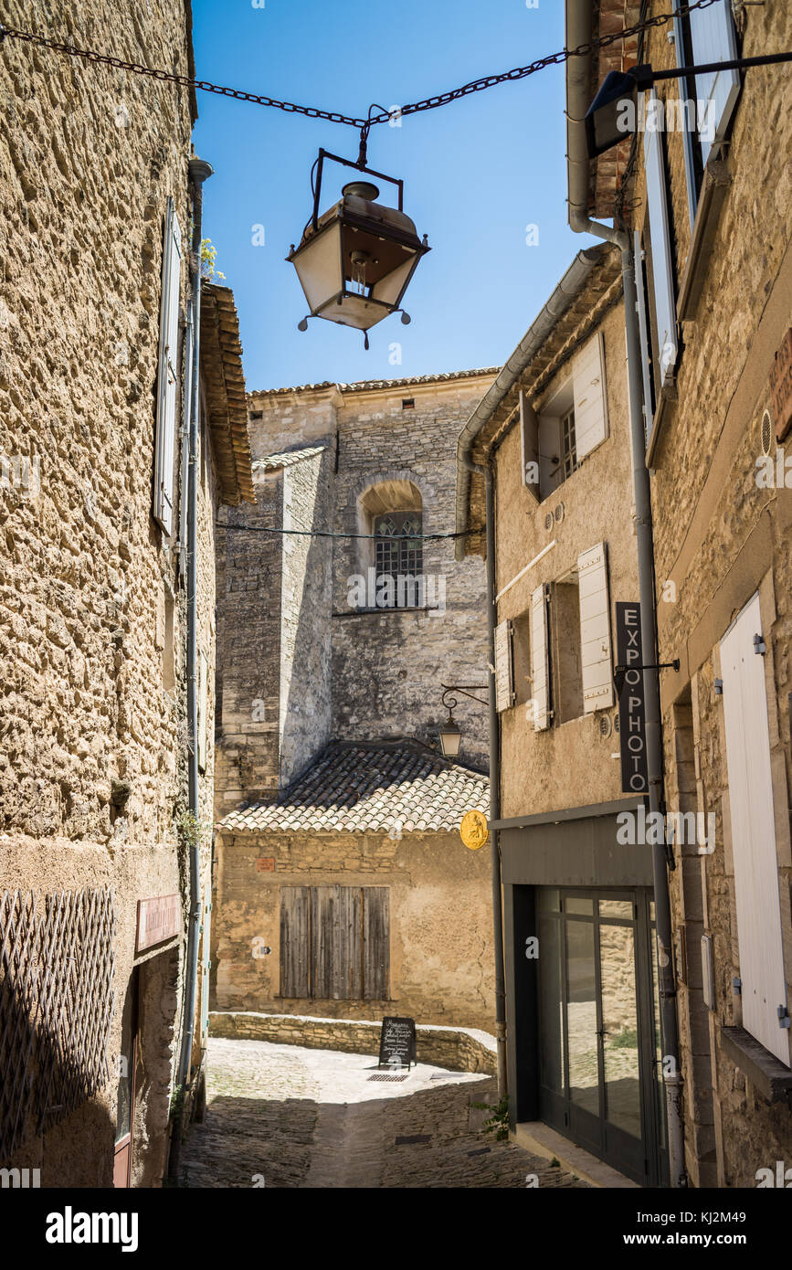 Street of medieval village of Gordes, Provence, France Stock Photo - Alamy