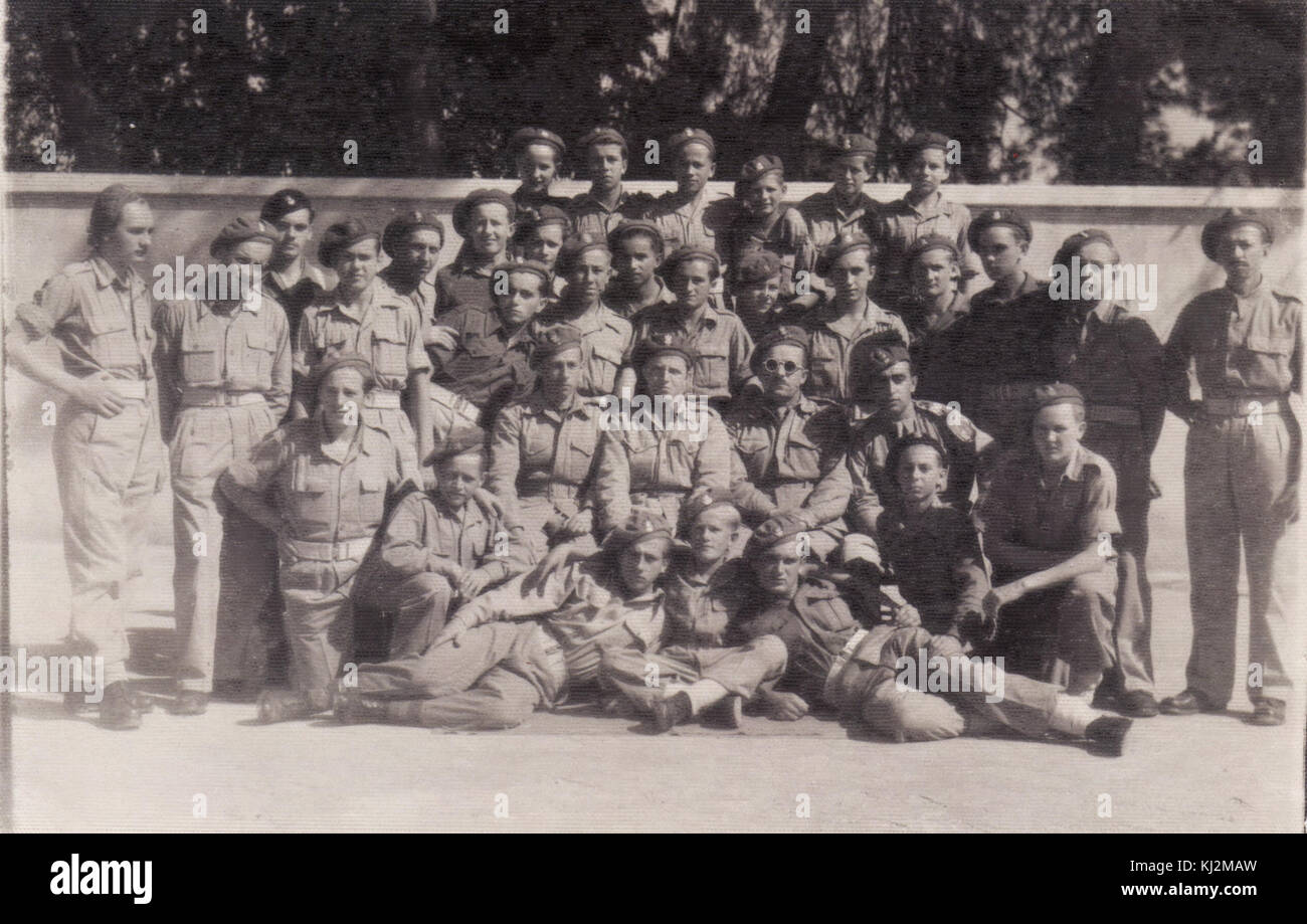 Polish ii corps 1945 hi-res stock photography and images - Alamy