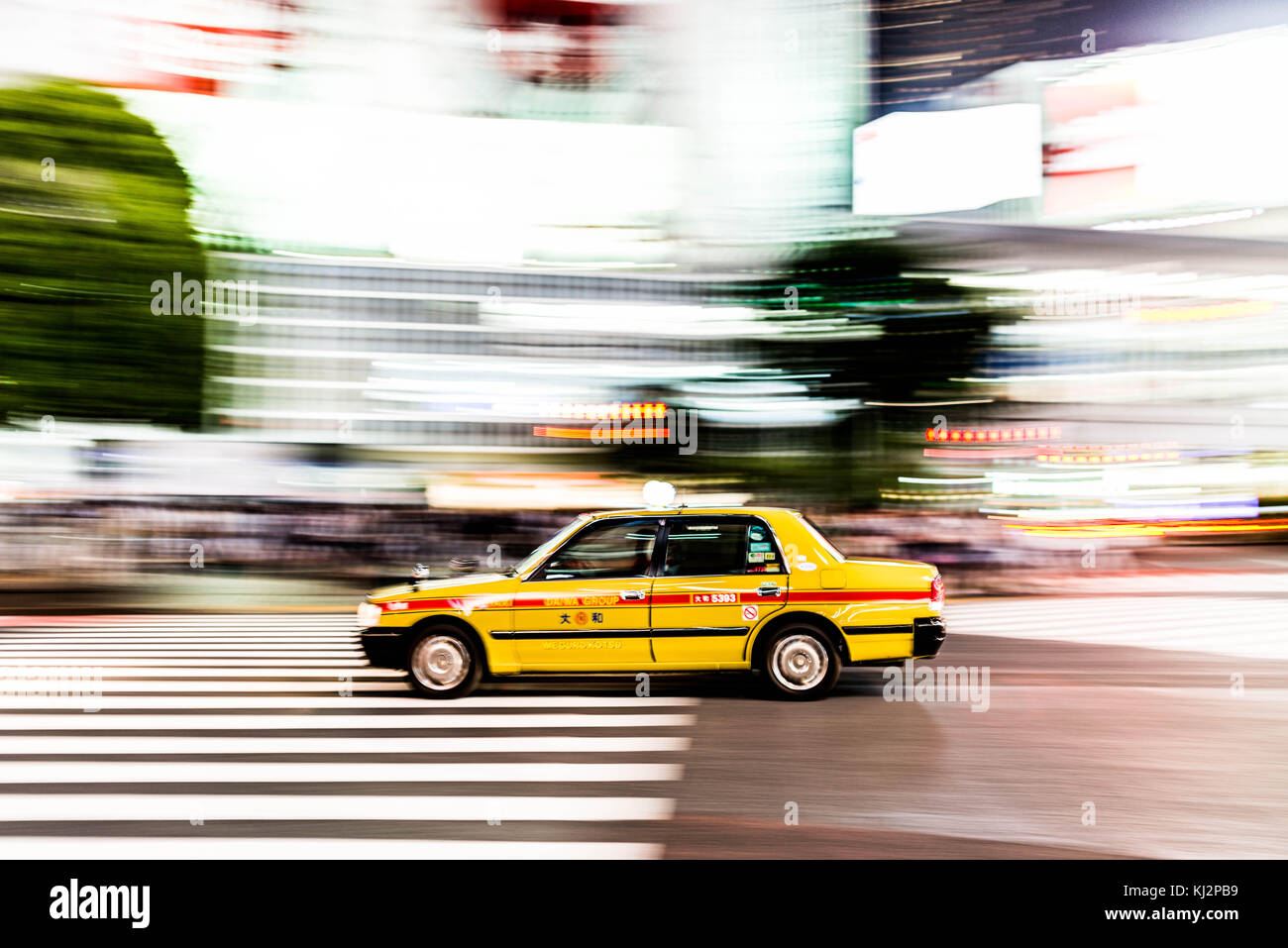 Tokyo high speed train Stock Photo - Alamy