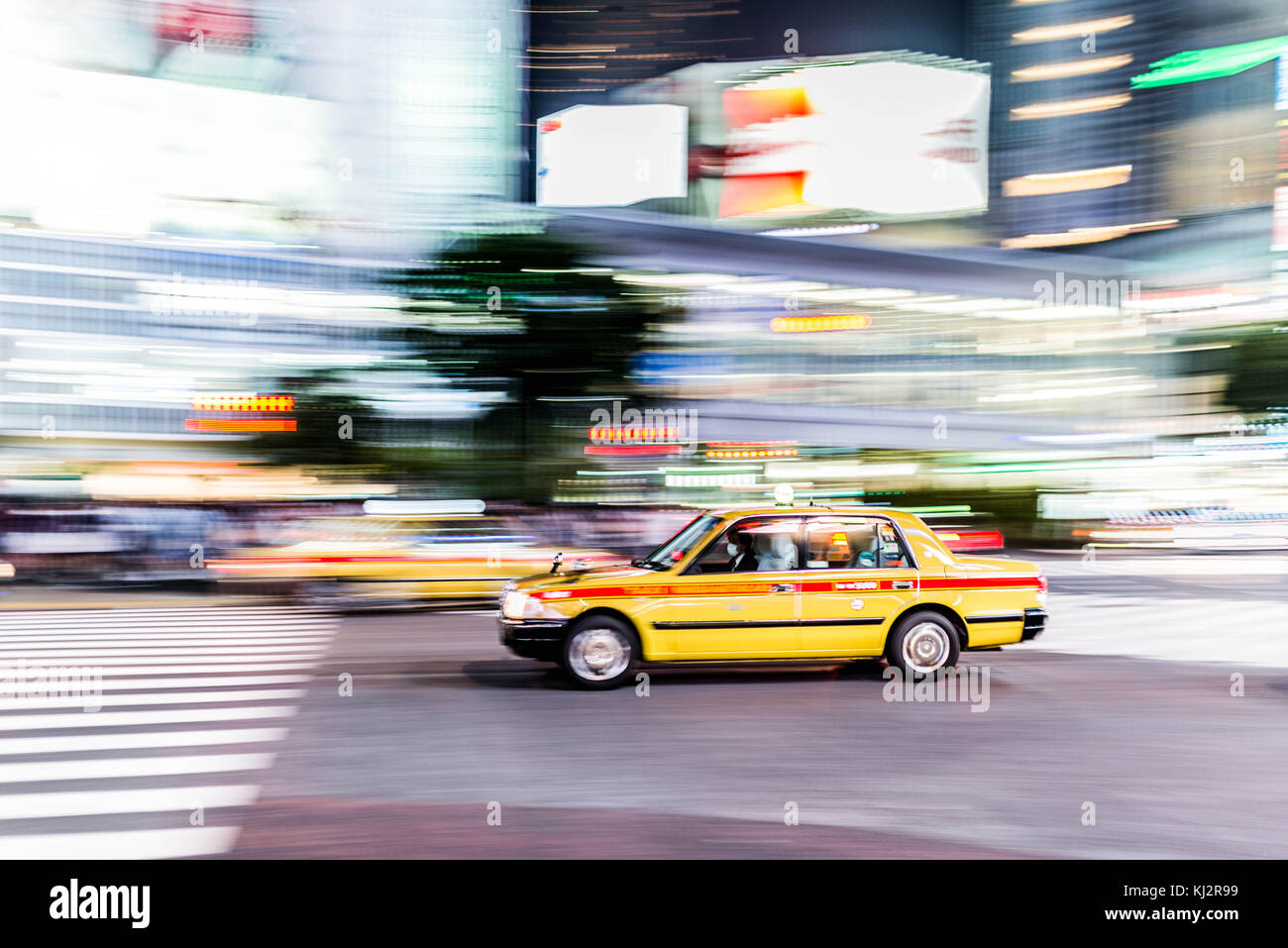 Tokyo high speed train Stock Photo - Alamy