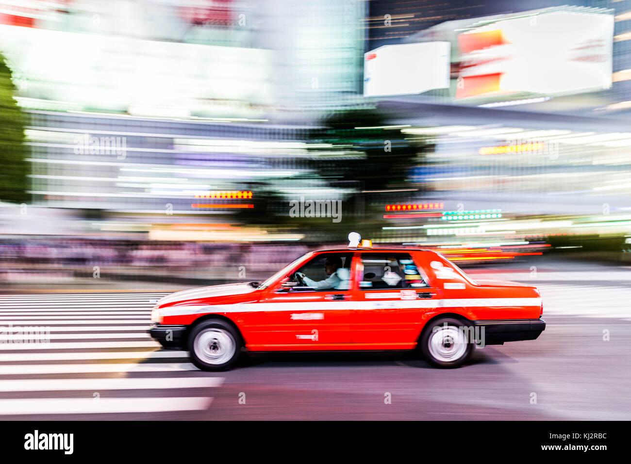 Tokyo high speed train Stock Photo - Alamy