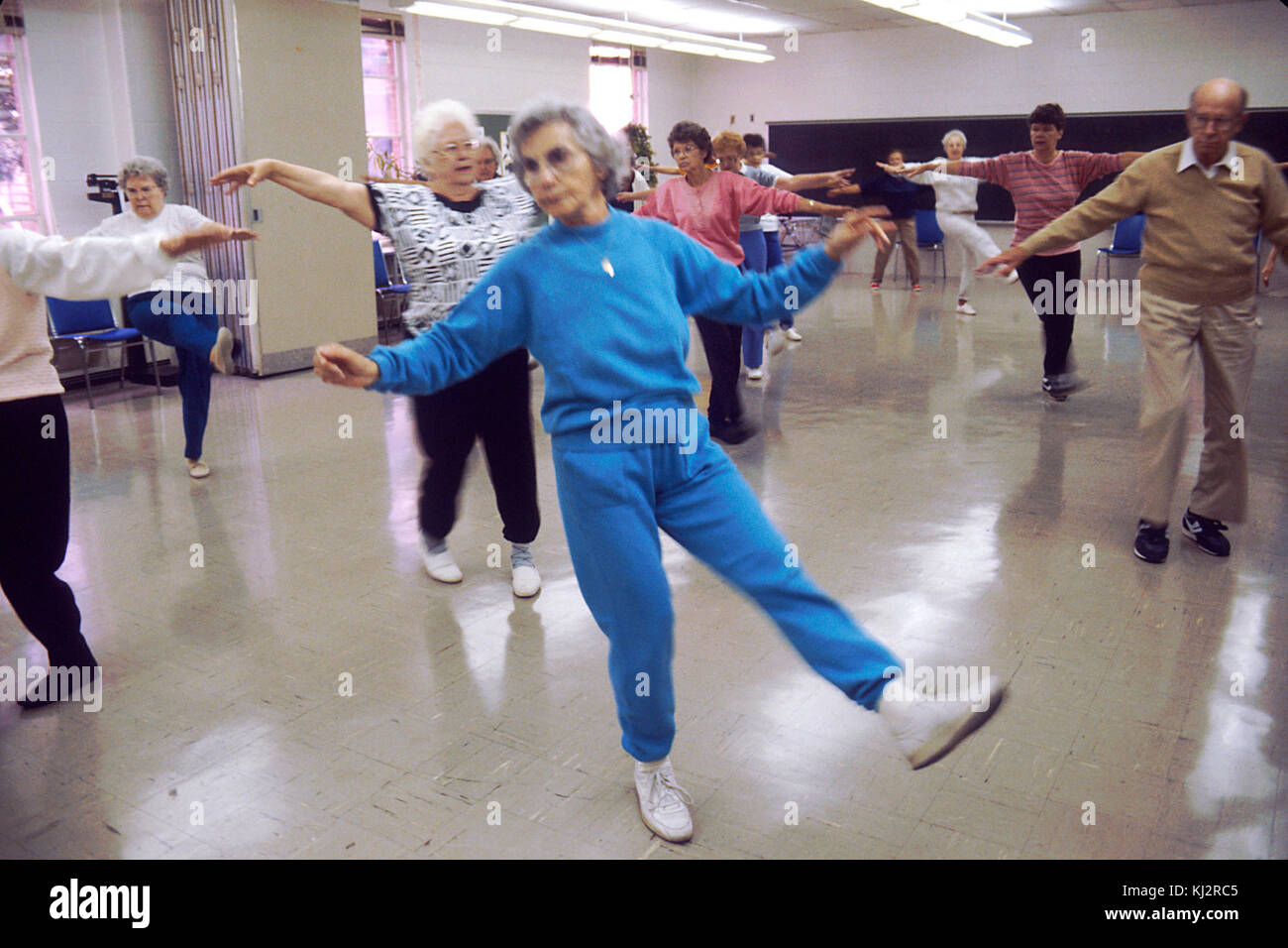 Aerobic movements hi-res stock photography and images - Alamy