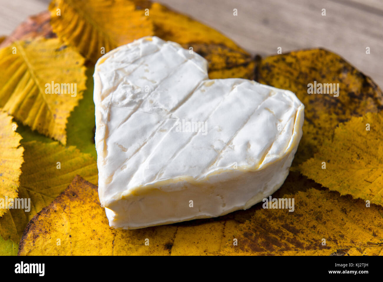 Heart shaped camembert cheese hi-res stock photography and images - Alamy
