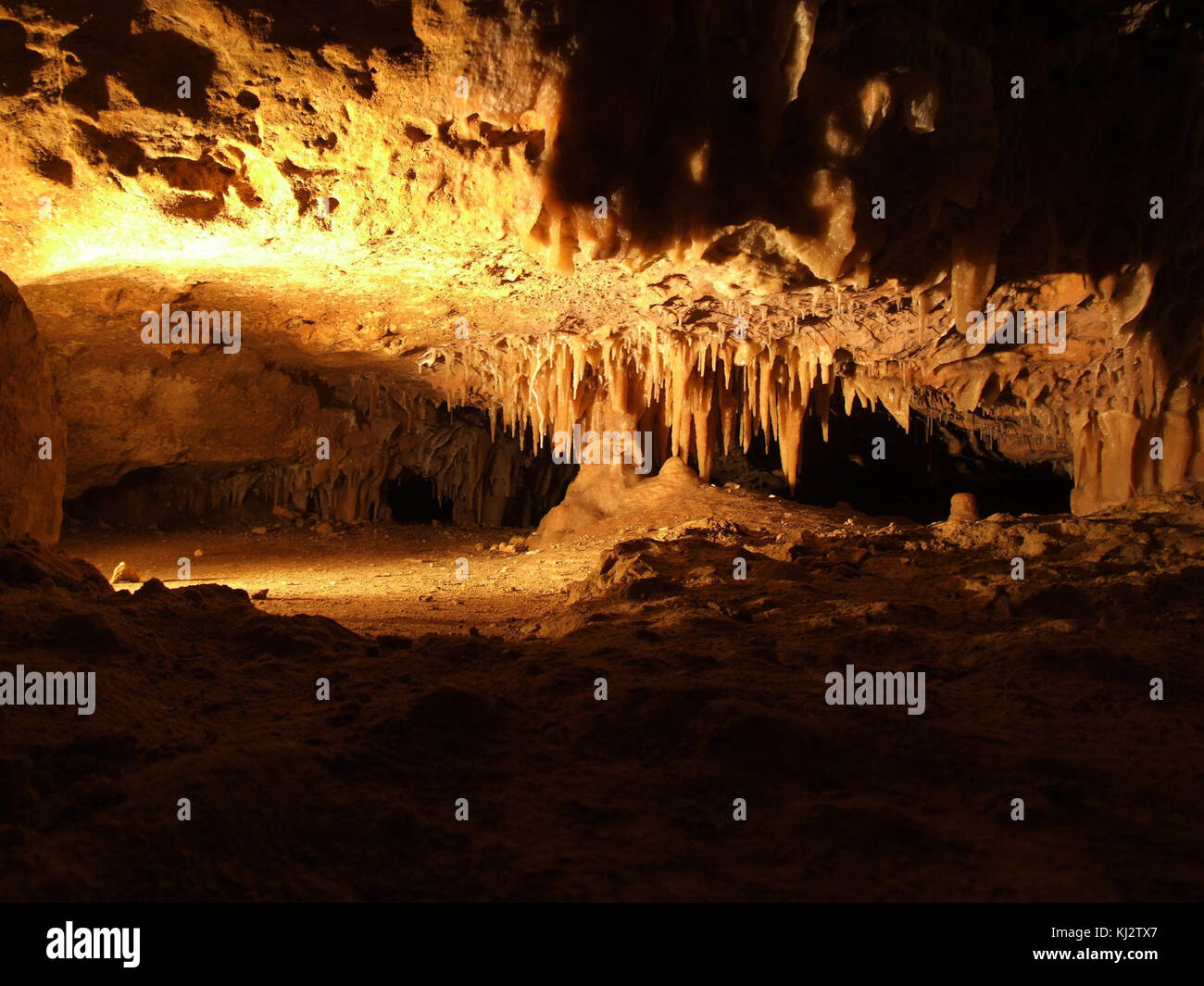 Cave south Australia Stock Photo - Alamy