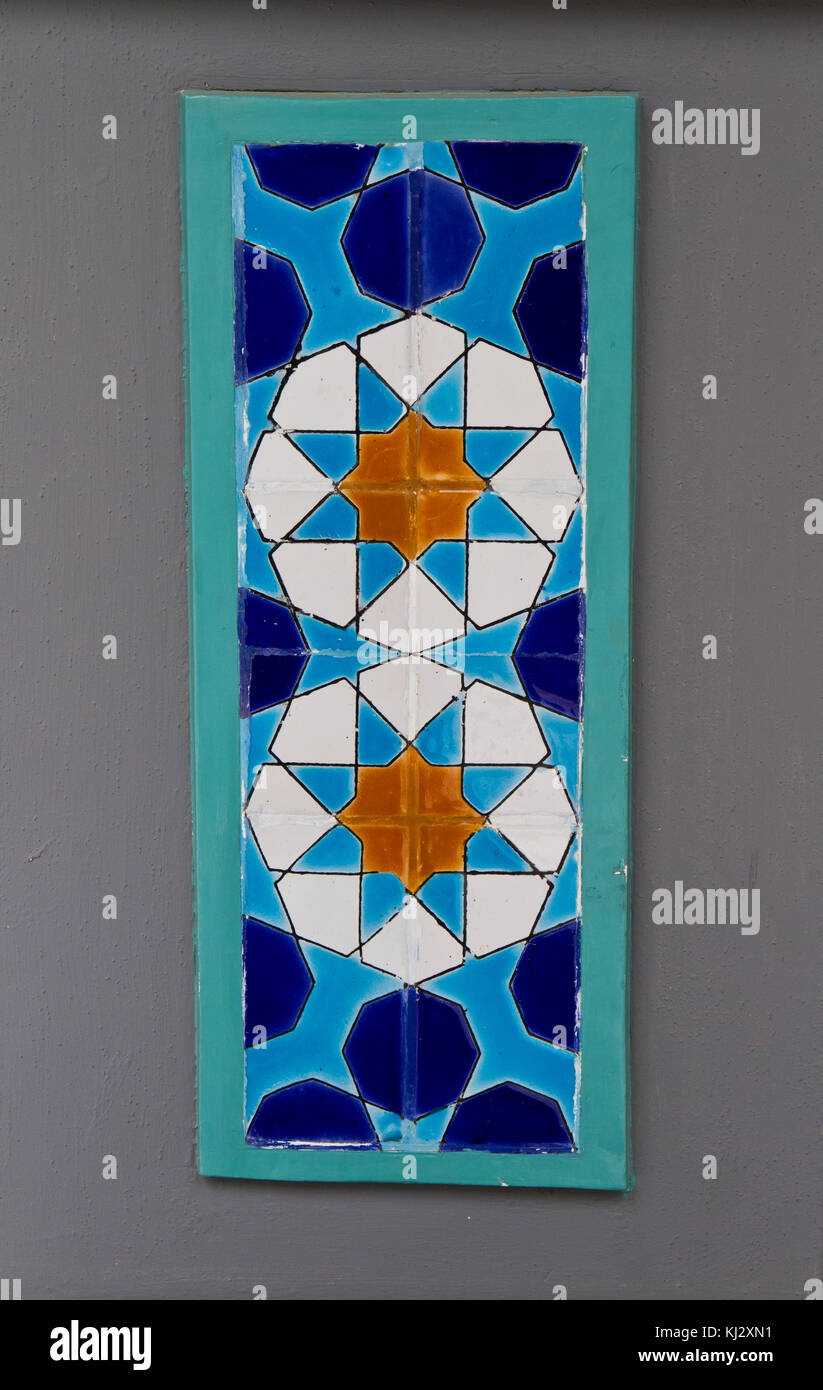 Arabic Tile Patterns Stock Photos & Arabic Tile Patterns Stock Images ...