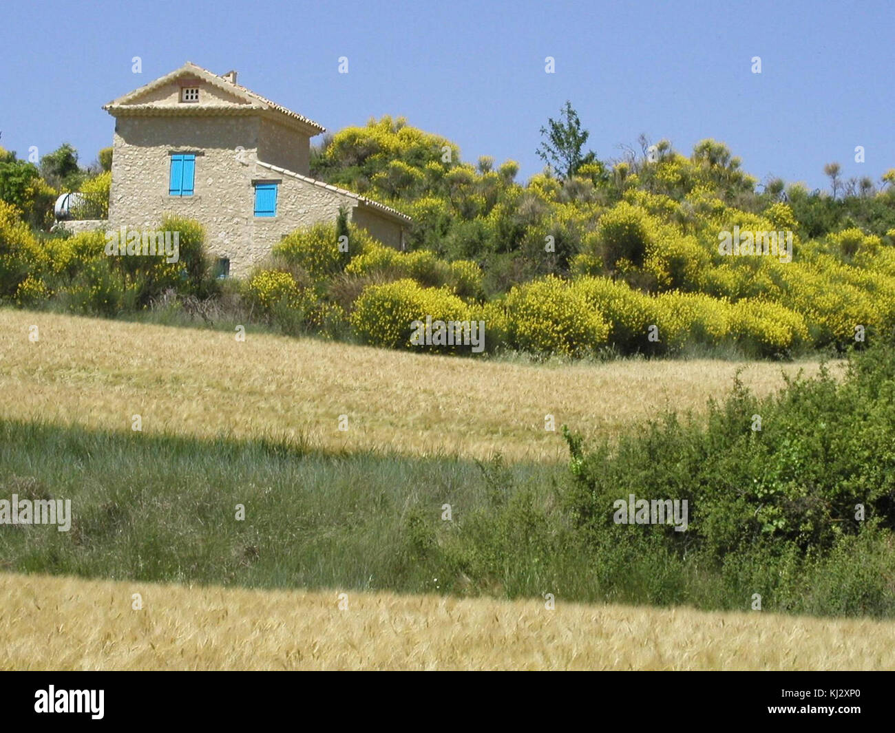 Farmhouse in provence France Stock Photo - Alamy