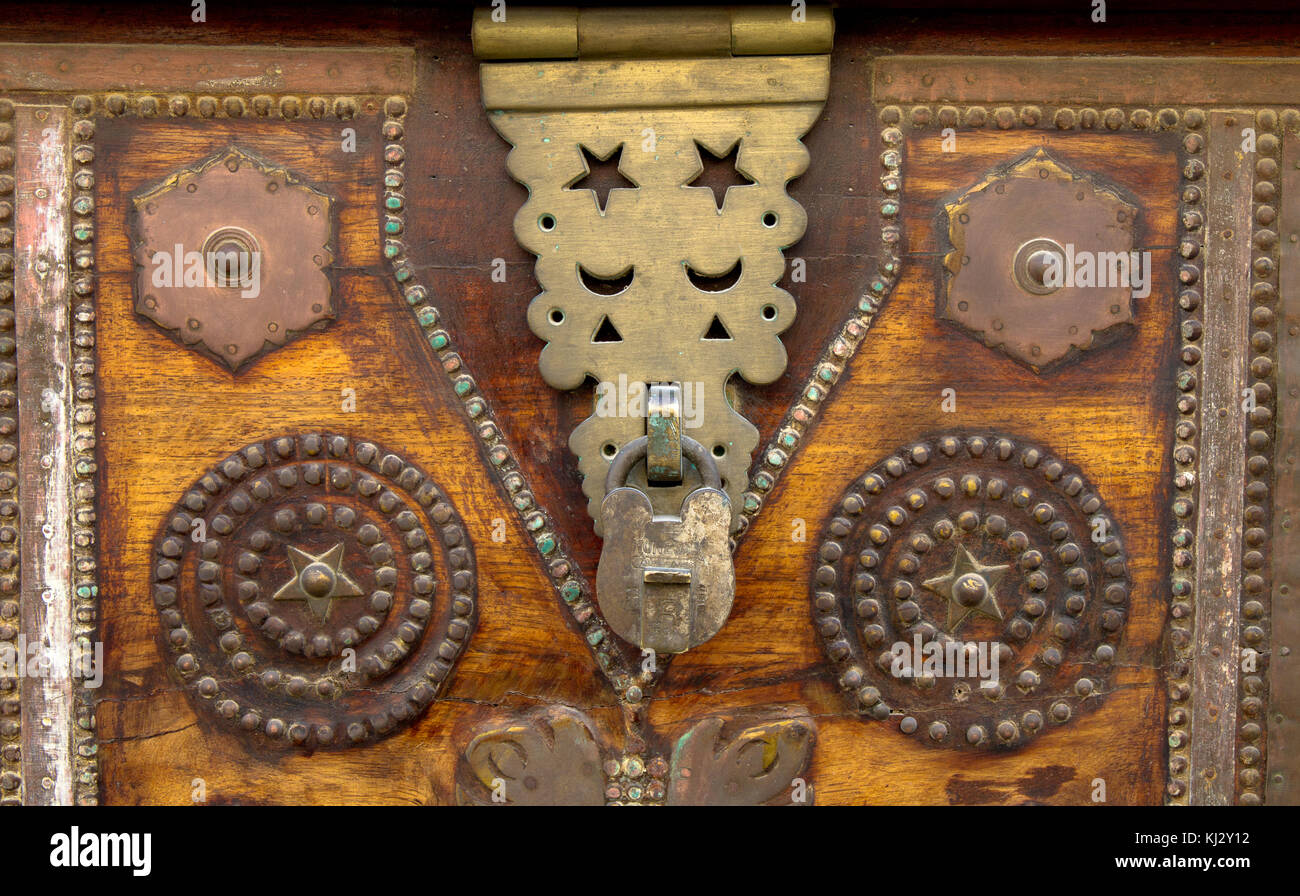 Old arabic chest with ornamental pieces Stock Photo - Alamy