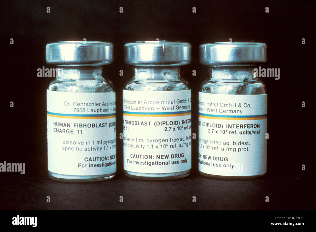 Interferon hi-res stock photography and images - Alamy