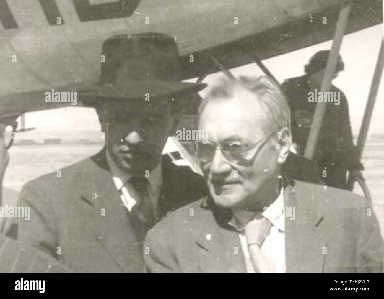 Jorge Ruiz - John Grierson 1955 Stock Photo - Alamy