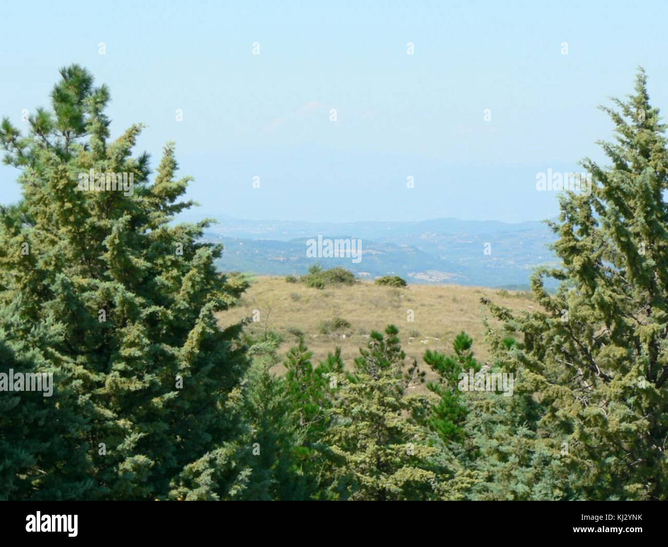 Italian countryside landscape Stock Photo - Alamy
