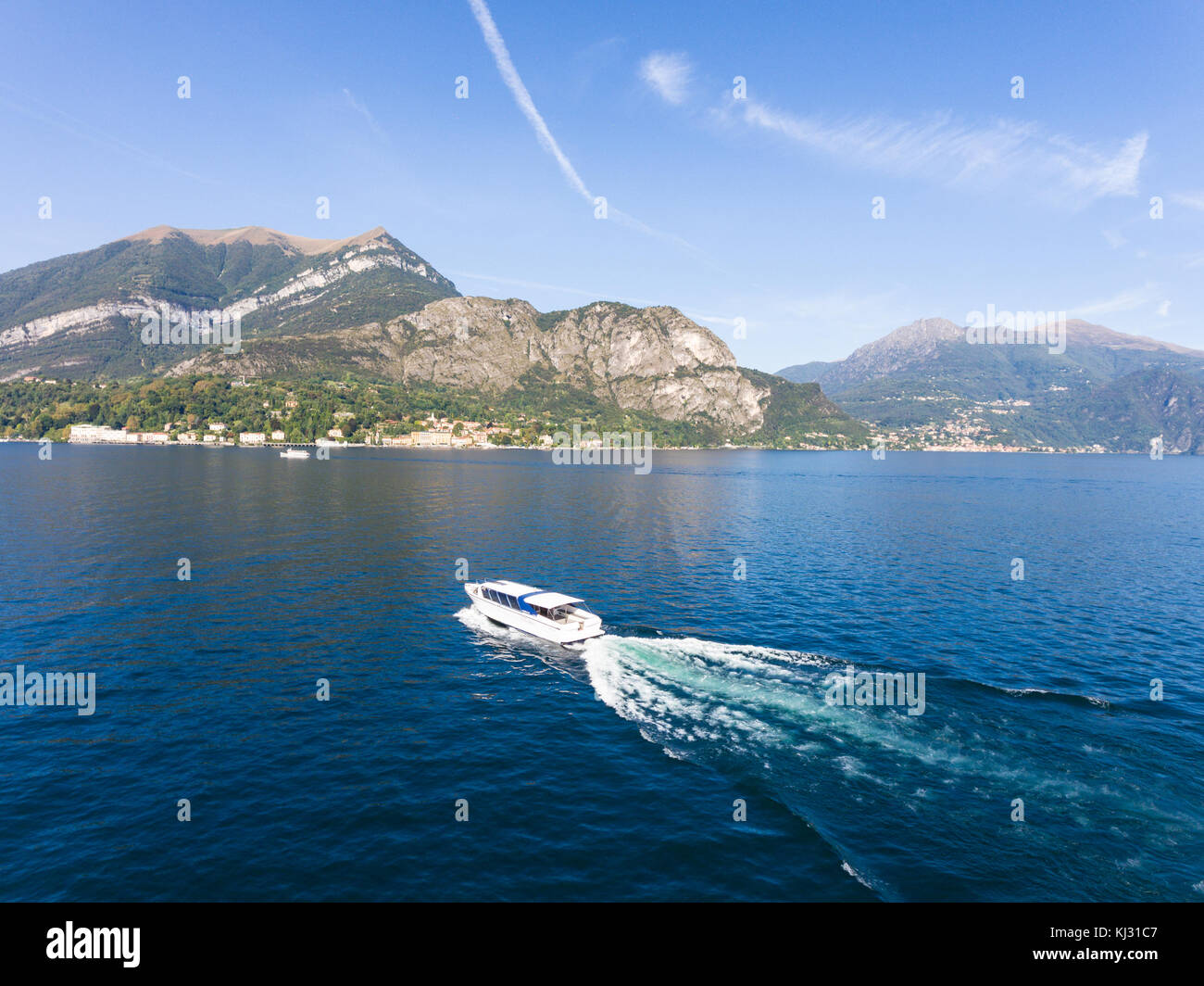 Boat running fast in the lake, aerial view Stock Photo - Alamy
