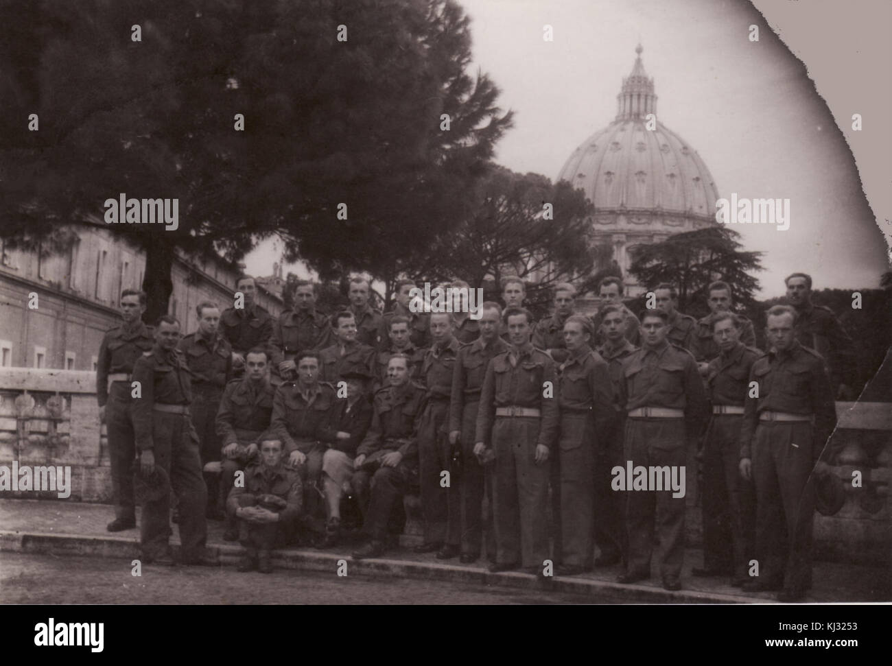 Polish II Corps (77) - 1946-04-27 - Vatican Stock Photo - Alamy