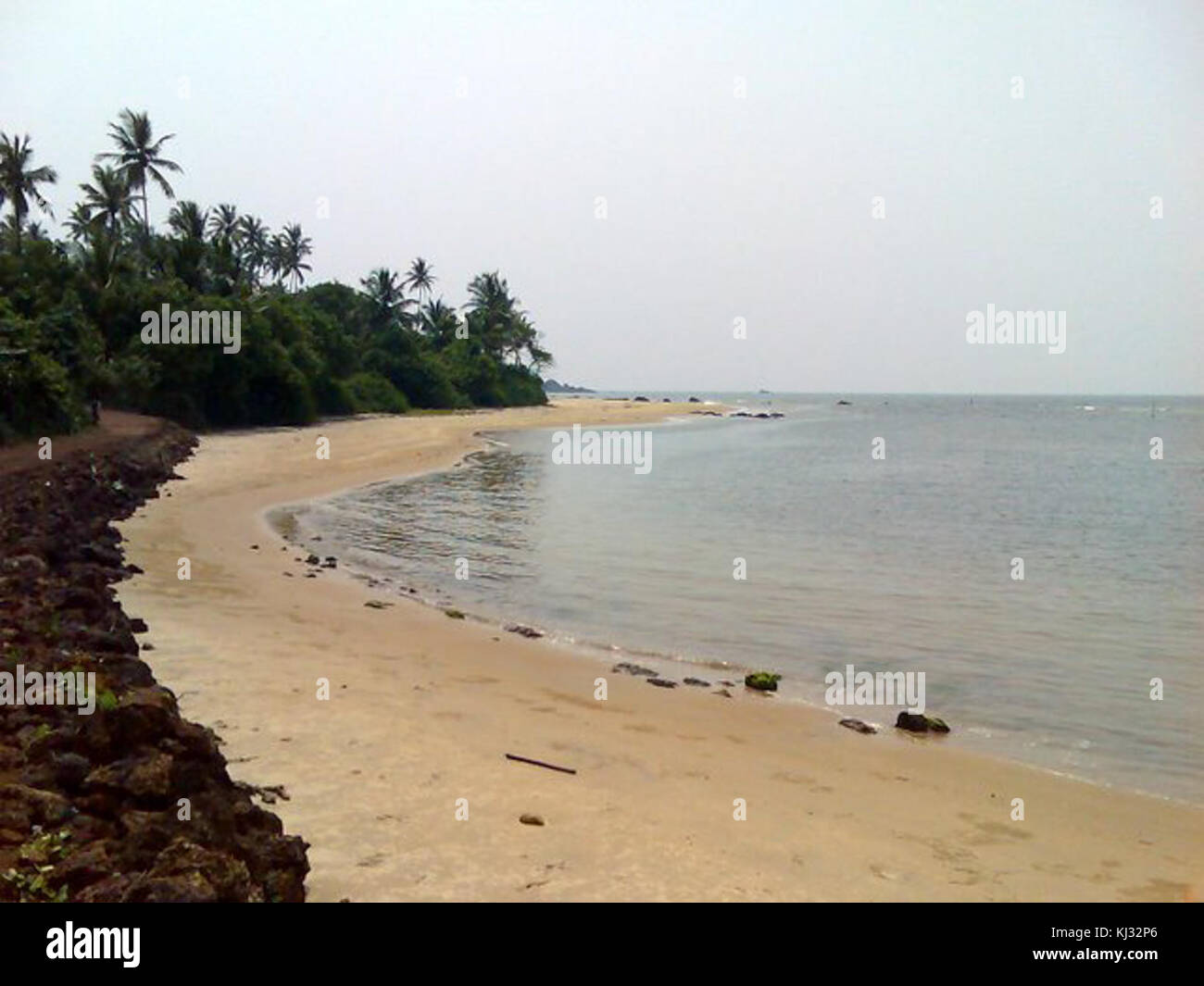 Redi beach hi-res stock photography and images - Alamy