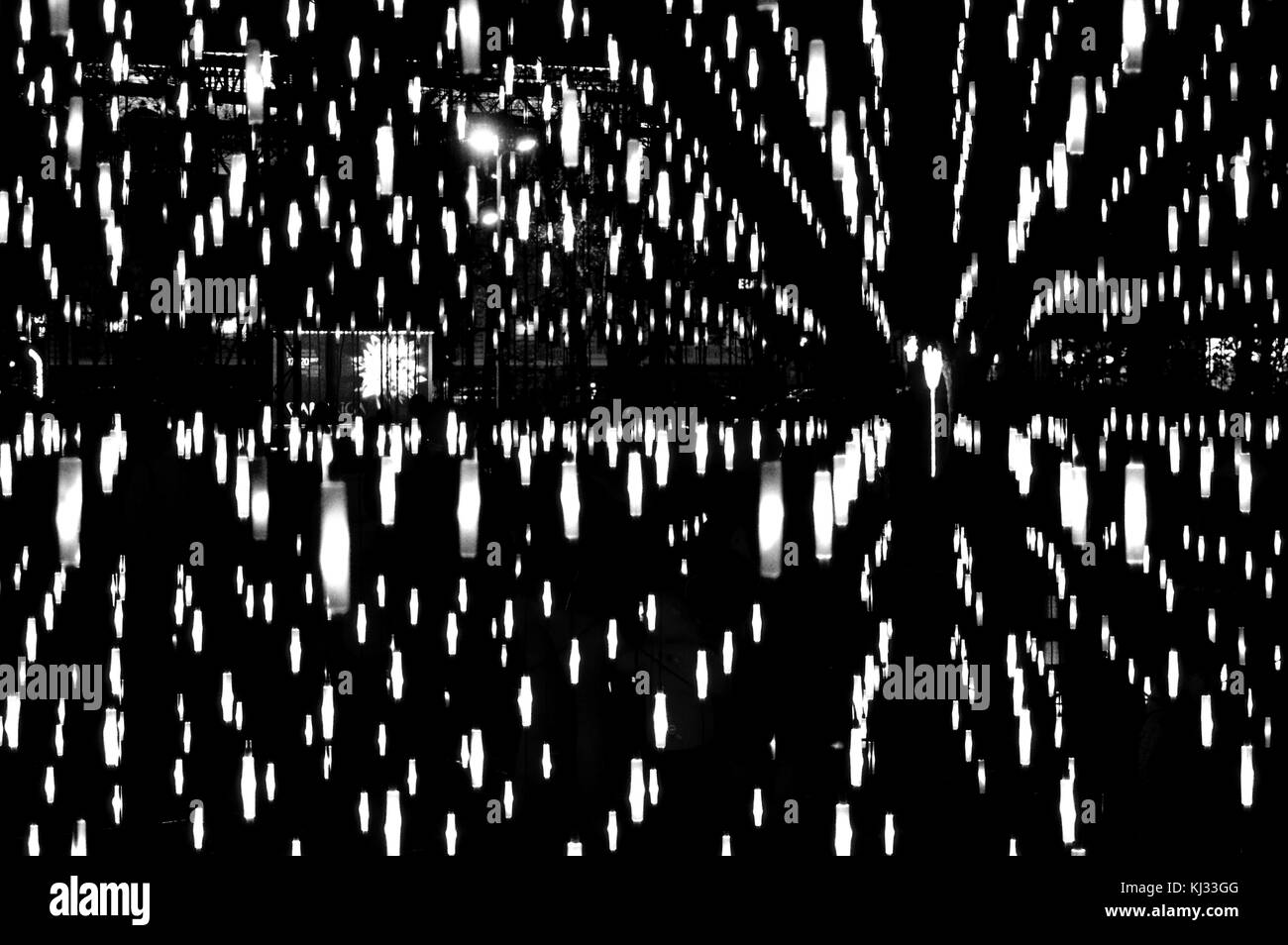 Abstract light installation Stock Photo - Alamy