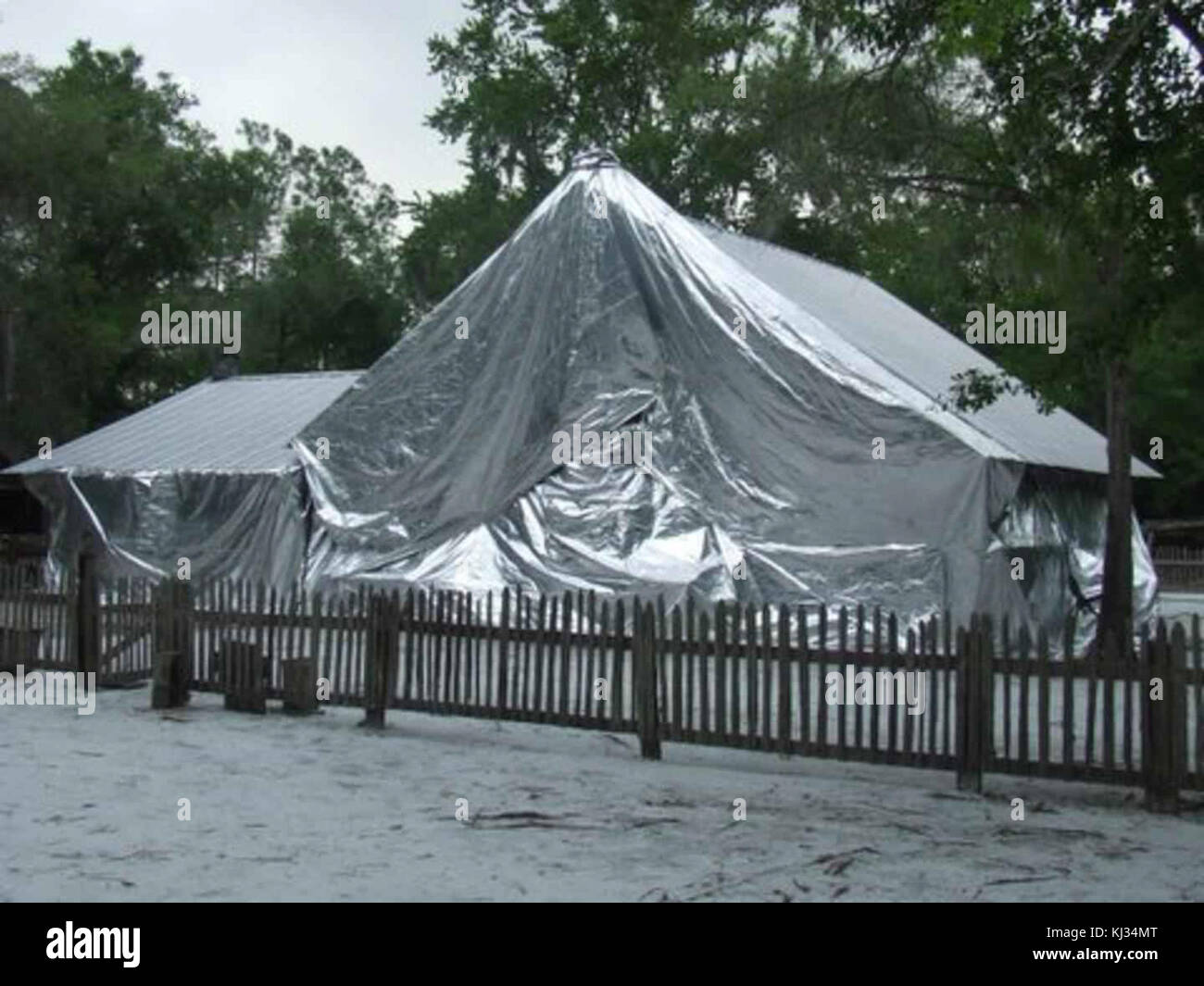 Structure protection wrap Stock Photo - Alamy