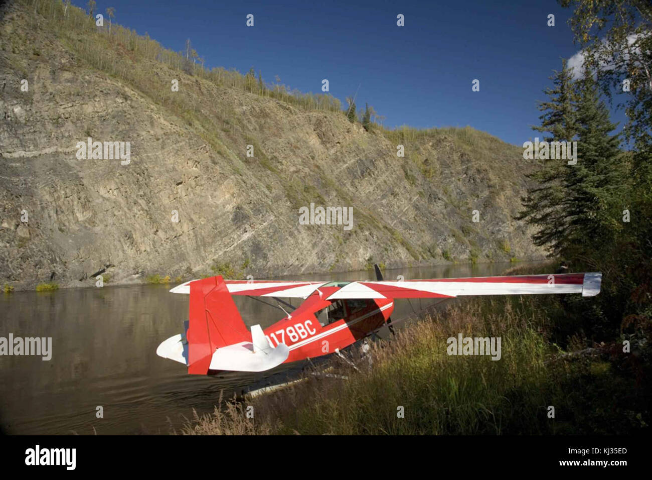 Bellance floatplane at the lake Stock Photo - Alamy