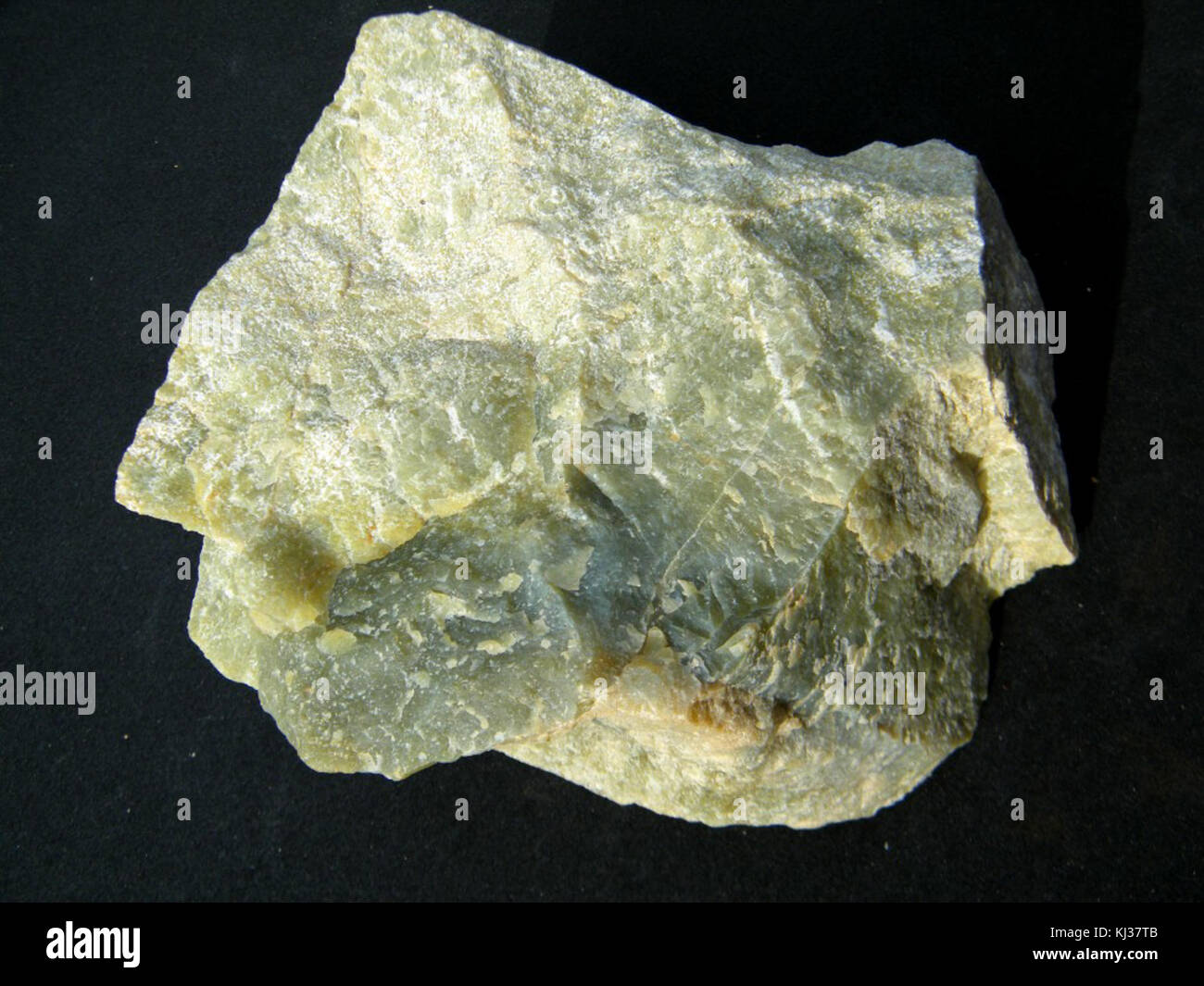Antigorite (Var. Bowenite Stock Photo - Alamy