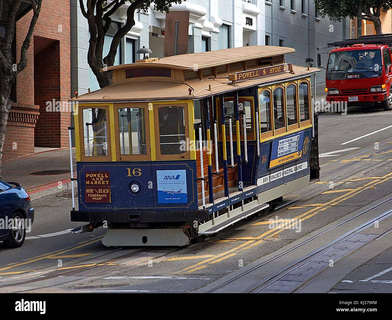 Experience scenic cable cars hi-res stock photography and images - Alamy