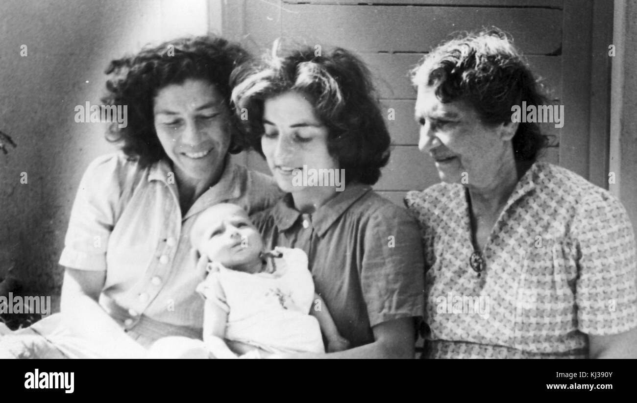 Economy overview Black and White Stock Photos & Images - Alamy