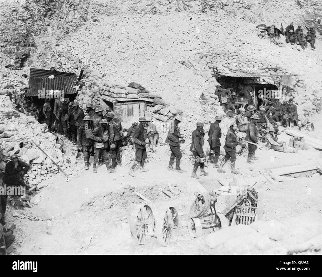 A line of Canadian troops receiving drinks Stock Photo - Alamy