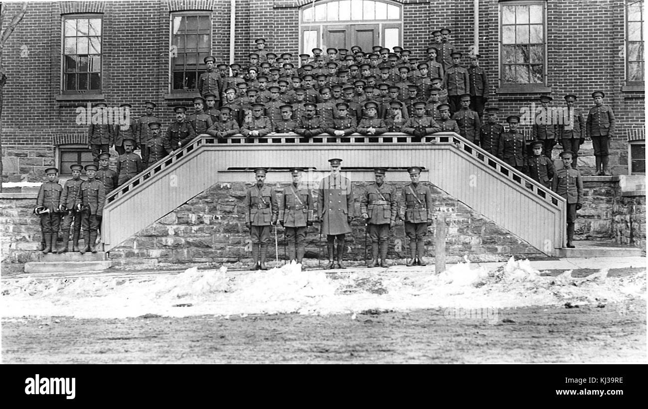 162nd battallion on court steps Stock Photo - Alamy