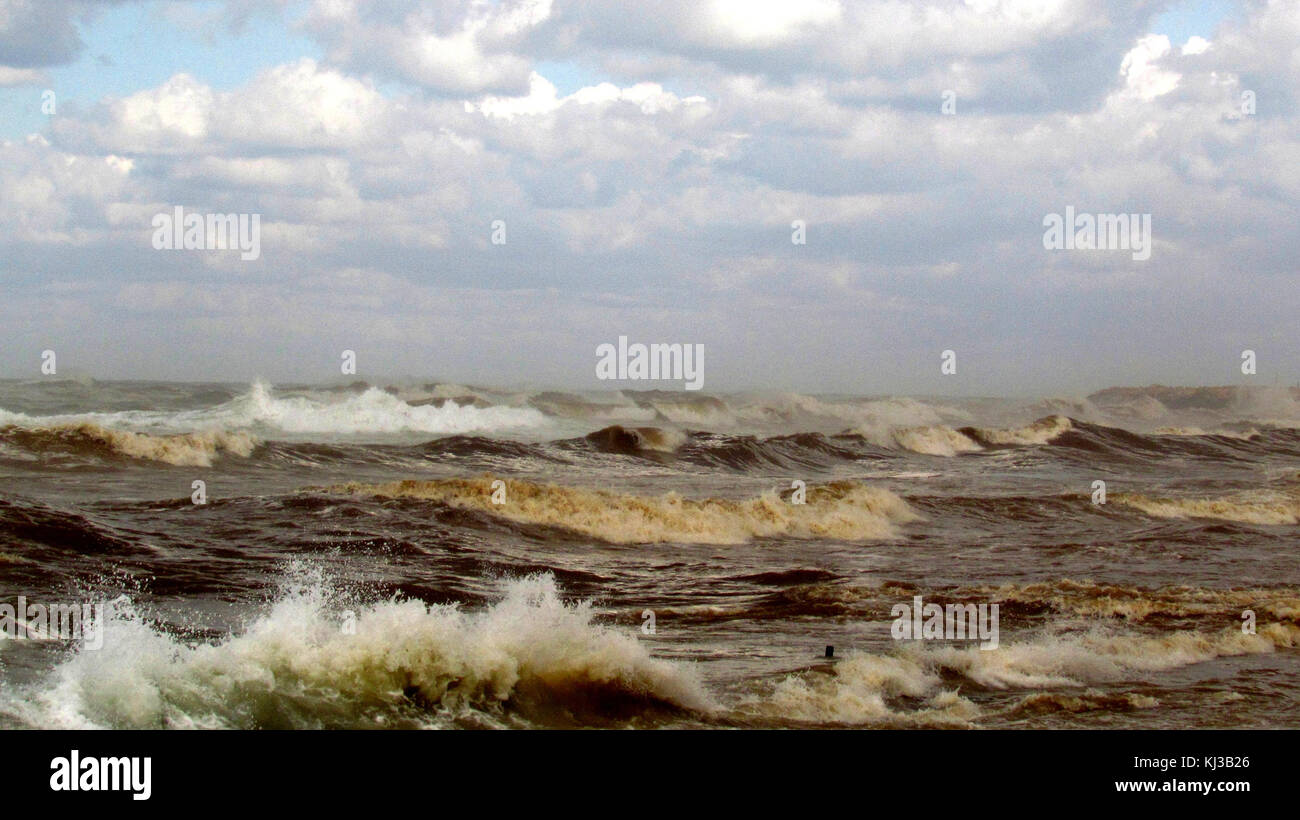 Israel 41917 storm Stock Photo - Alamy