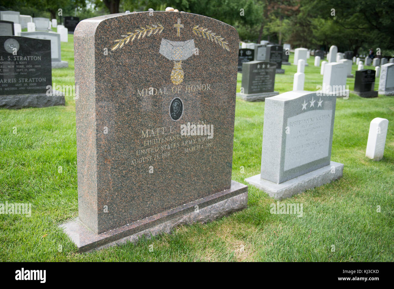Burial of notable people hi-res stock photography and images - Alamy