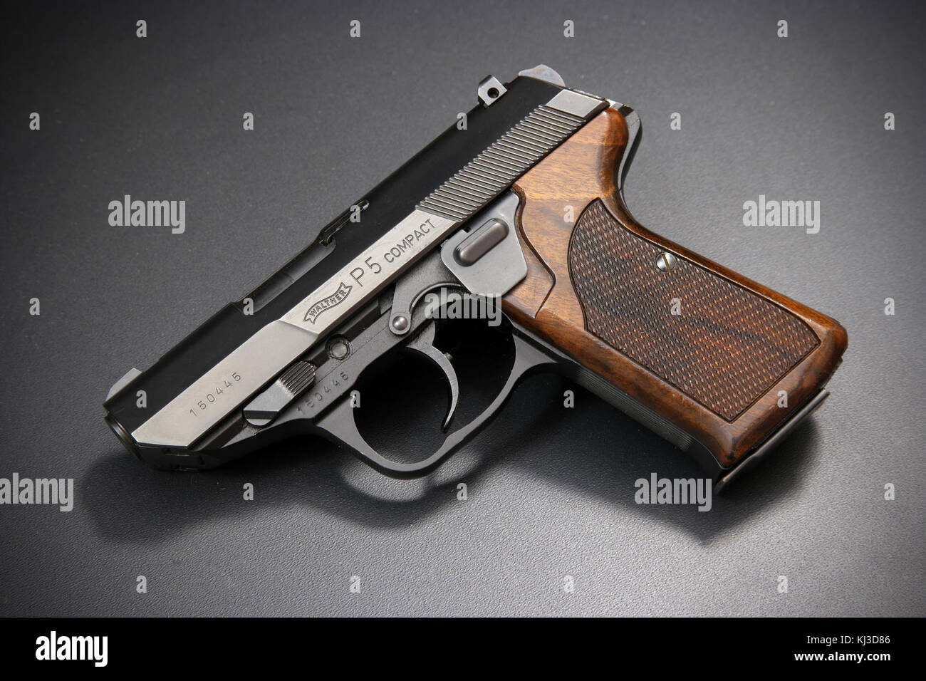 Walther P5 Compact (20931674426 Stock Photo - Alamy