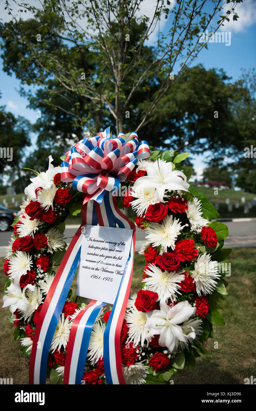 The Vietnam Helicopter Pilots Association Living Tree Memorial ...