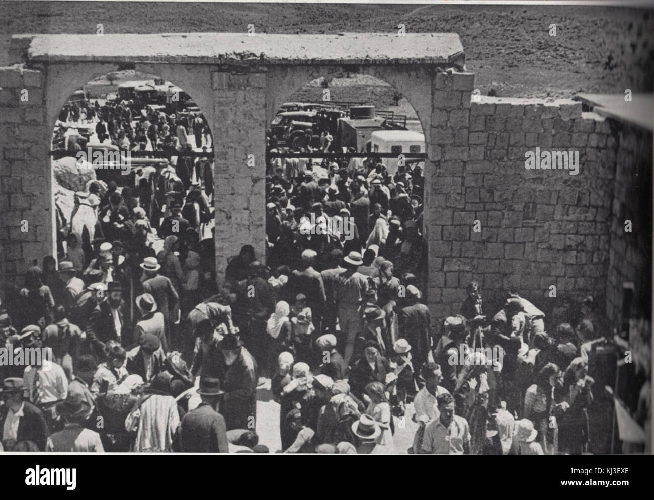 Rabbi Shimon Bar Yochai High Resolution Stock Photography and Images - Alamy