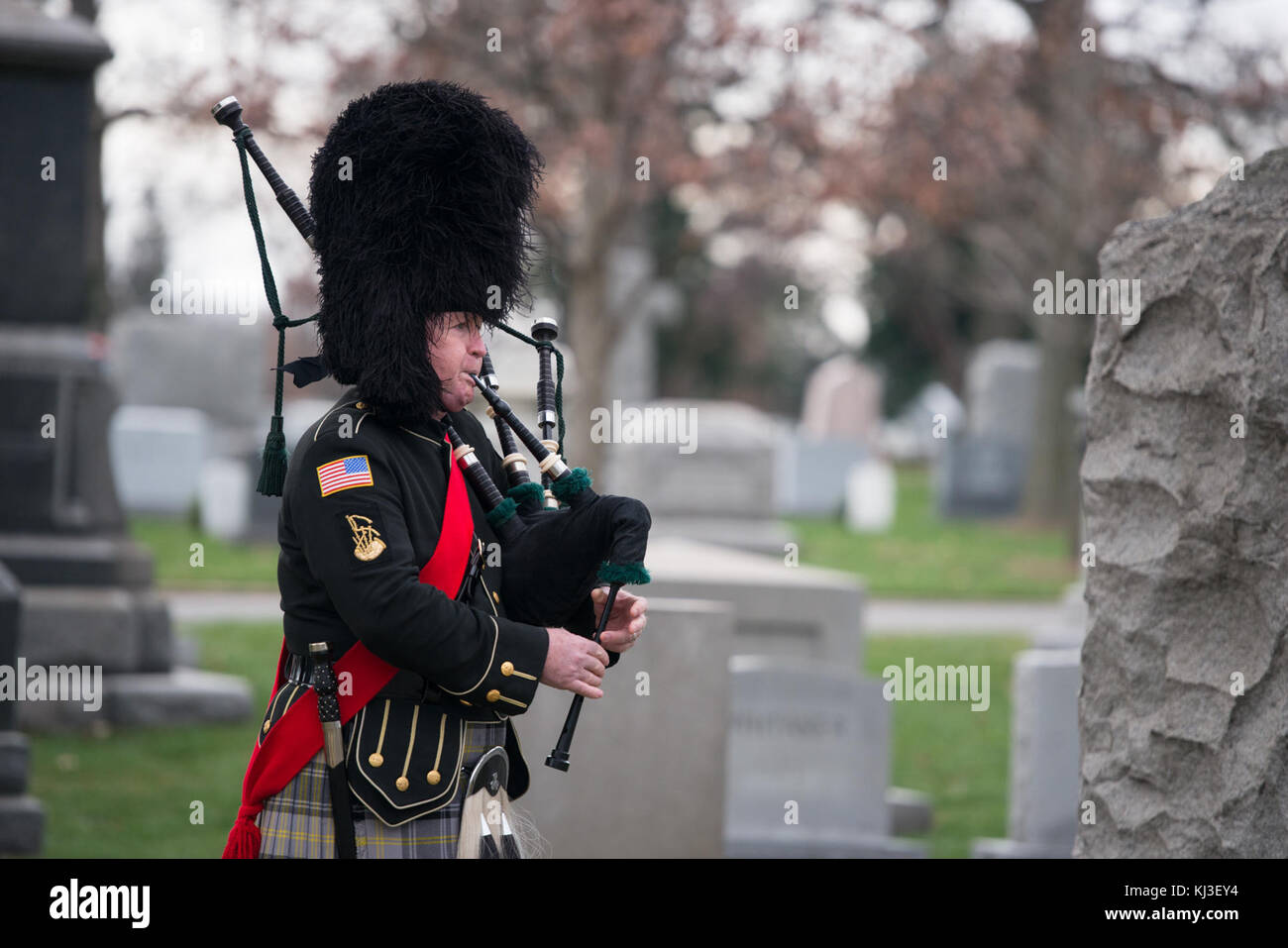 Pan Am Flight 103 memorial ceremony at Arlington National Cemetery ...