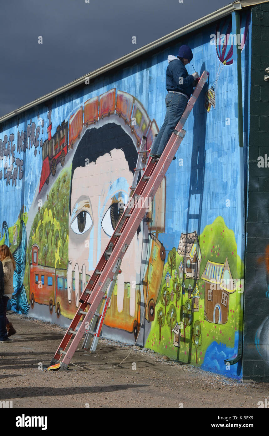 Create Educate Inspire Mural (25519363143 Stock Photo - Alamy