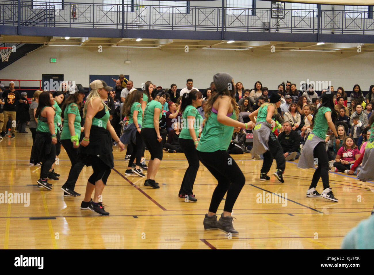 Dynamic hip hop performance hi-res stock photography and images - Alamy