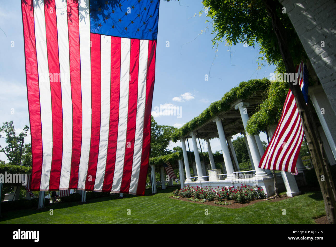 James R. Tanner Amphitheater in Arlington National Cemtery (27136135765 ...