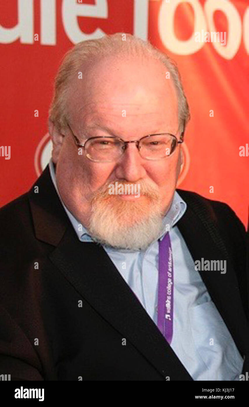 Movie reviewer hi-res stock photography and images - Alamy