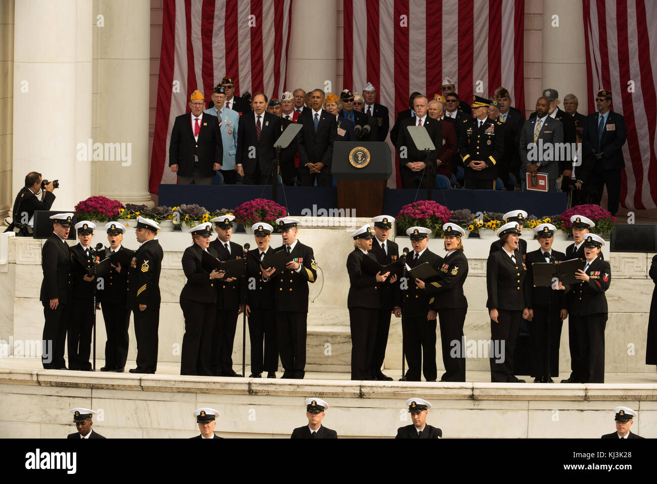 National Veterans Day Observance at Arlington National Cemetery ...