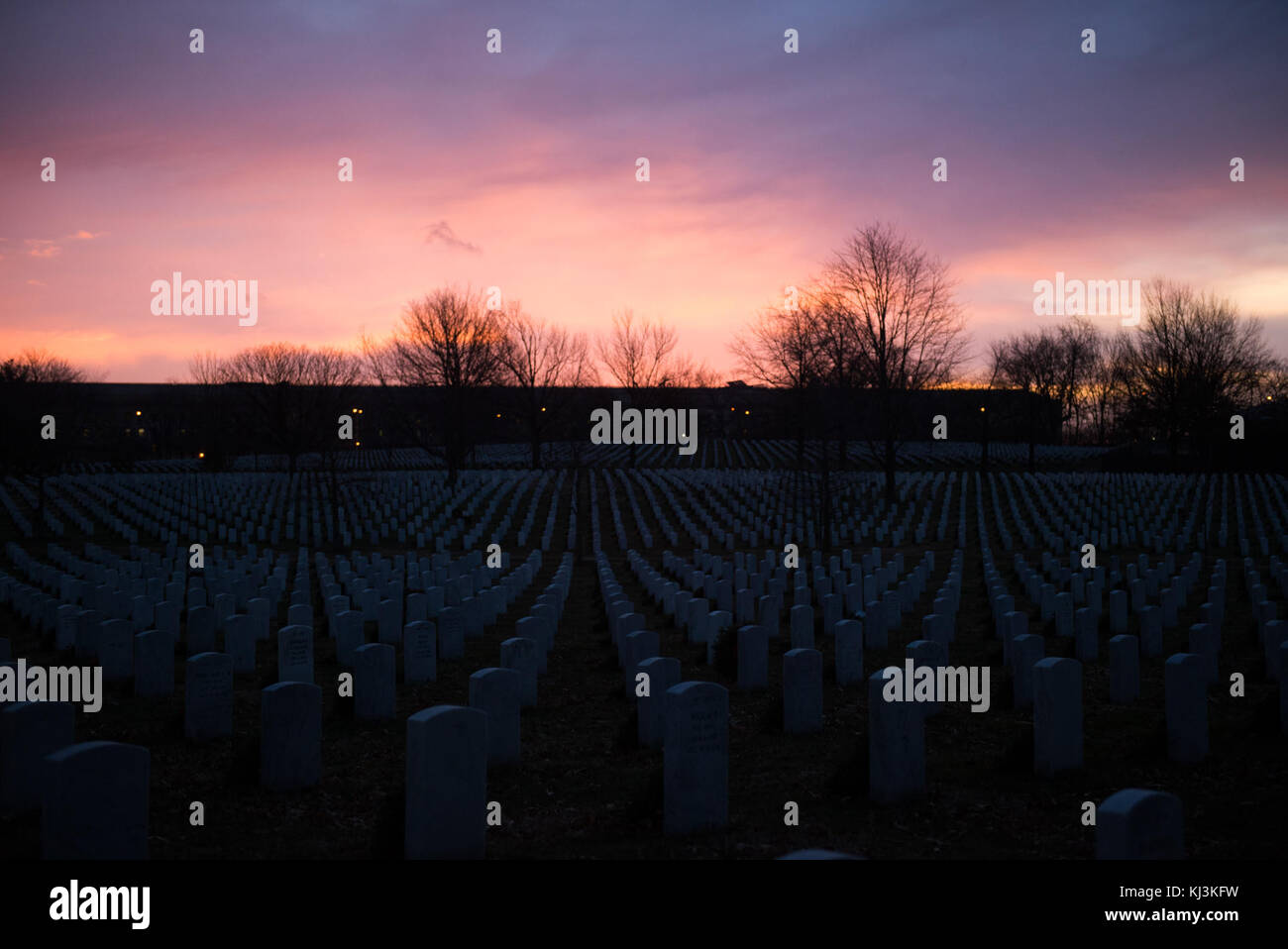 Sunrise over Arlington National Cemetery (32134816612 Stock Photo - Alamy