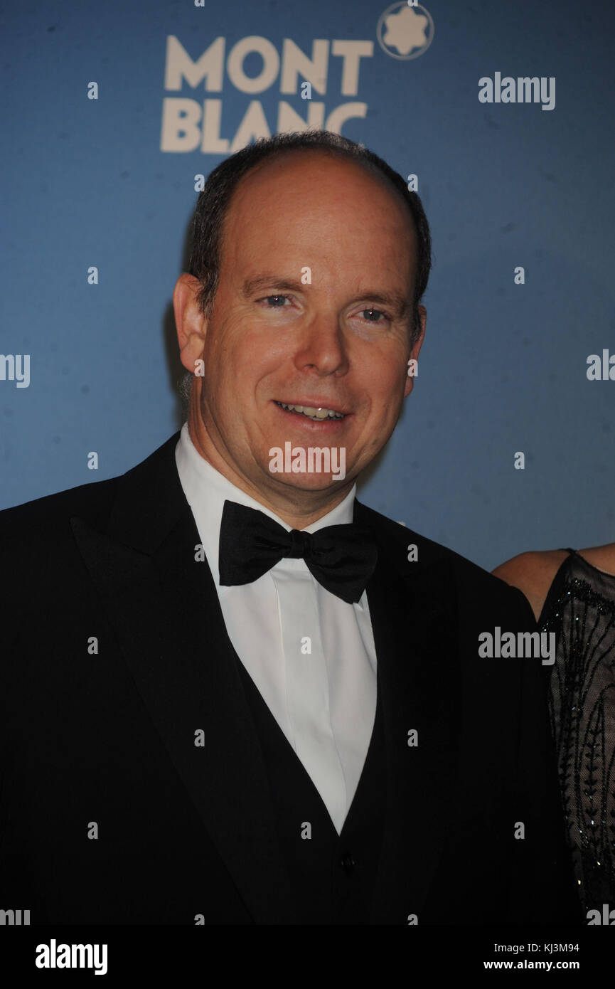 NEW YORK, NY - NOVEMBER 01: Prince Albert II of Monaco attends ...