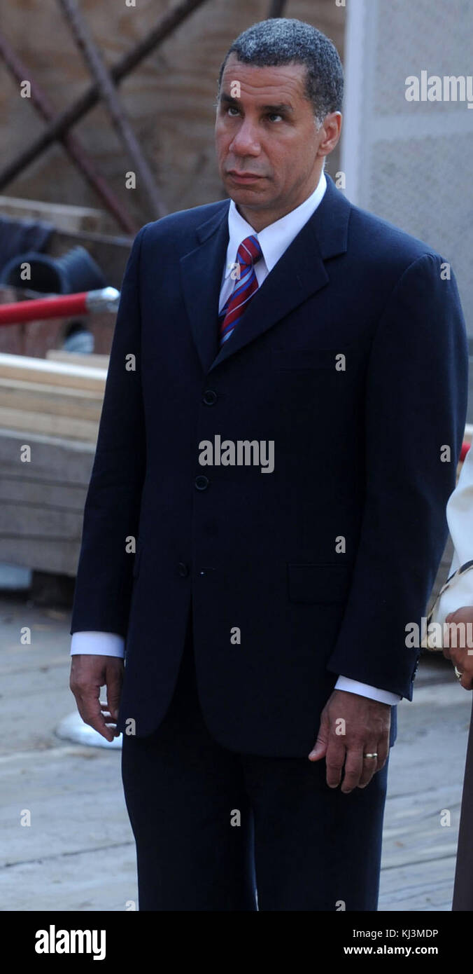 NEW YORK - JULY 06: Queen Elizabeth II is greeted by New York Governor ...