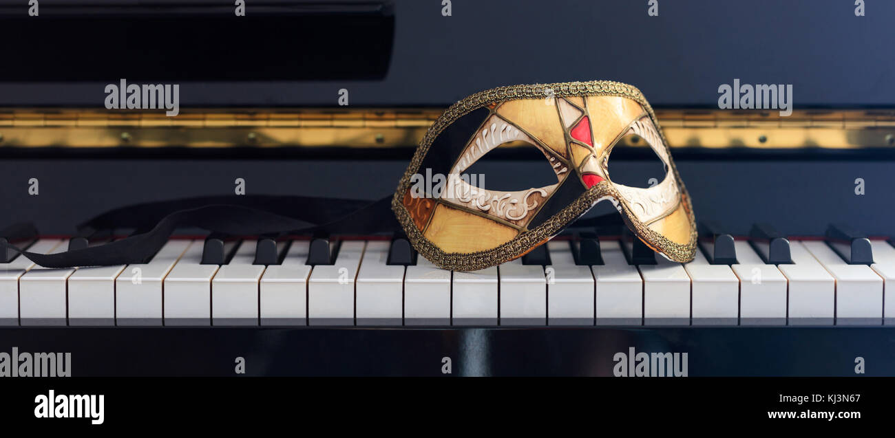 Theater play detail hi-res stock photography and images - Alamy