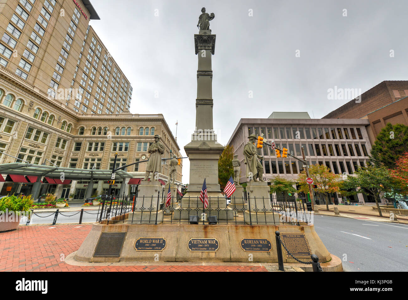 Soldiers and Sailors Monument in Lancaster, Pennsylvania. It is a 43 ...