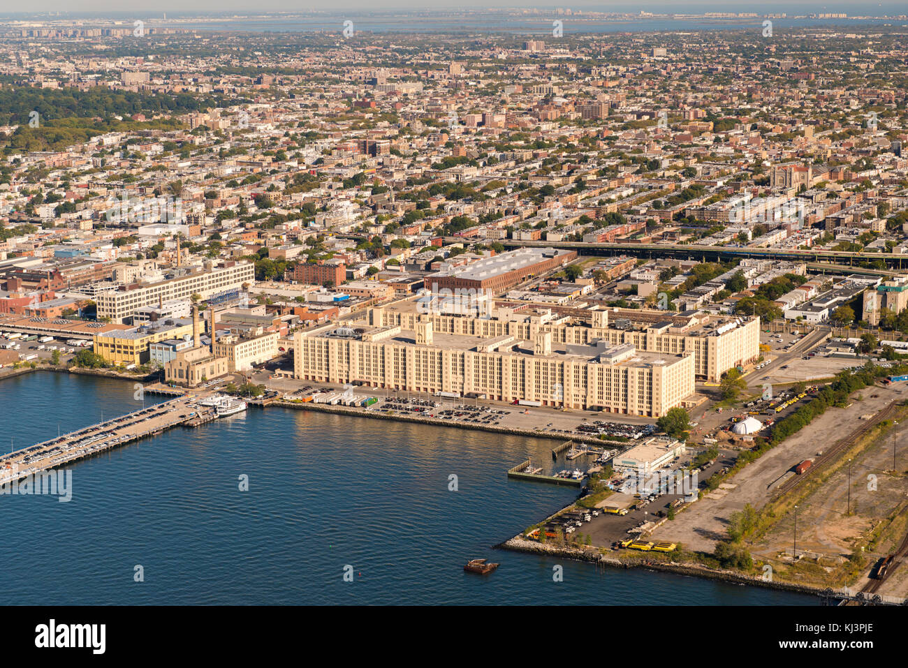 Brooklyn terminal market hi-res stock photography and images - Alamy