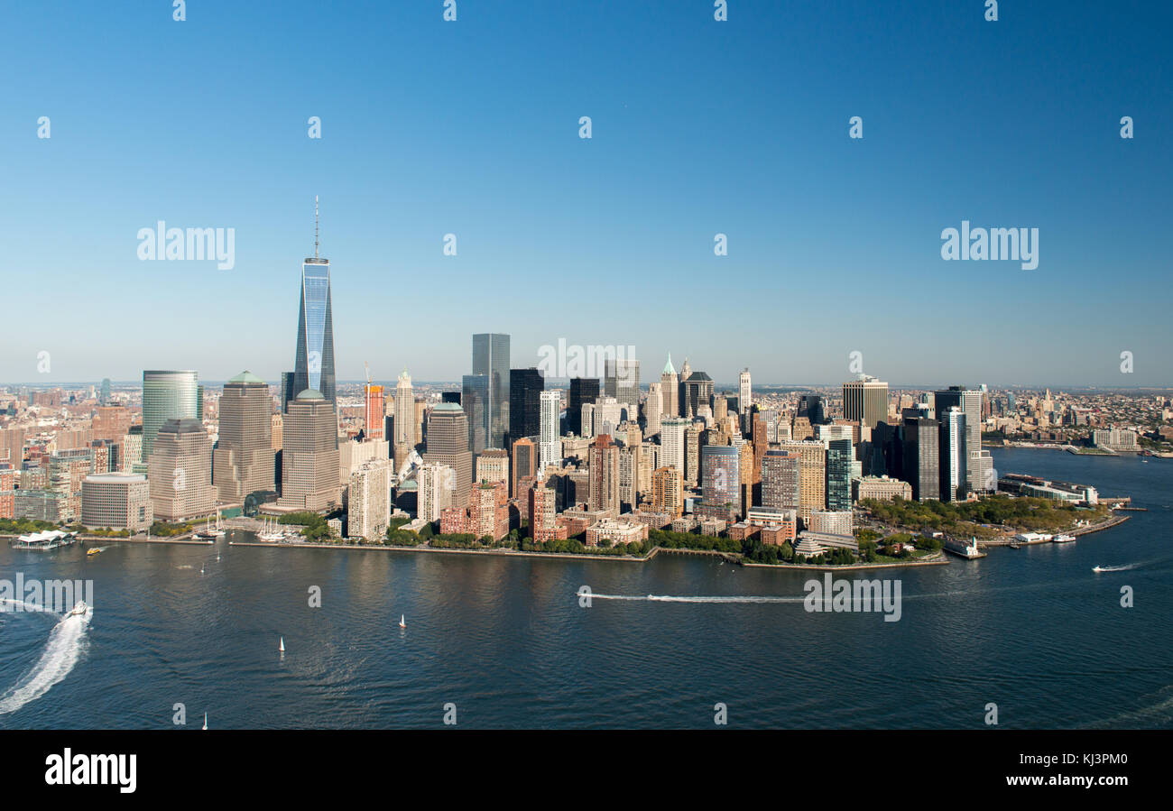 Stunning aerial view of Manhattan, New York from a helicopter Stock ...