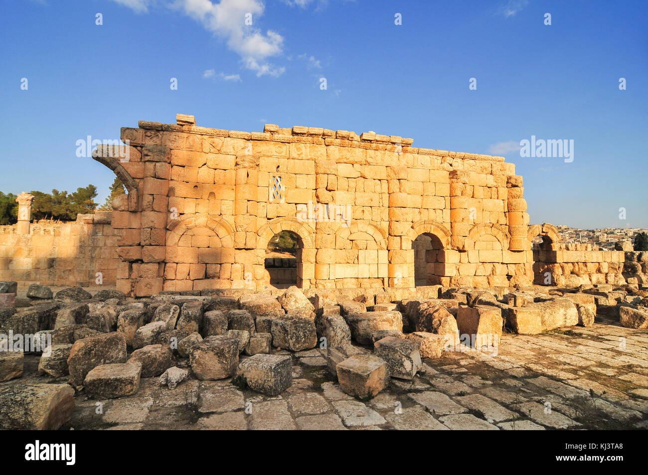 Ancient Roman city of Gerasa of Antiquity, modern Jerash, Jordan Stock ...
